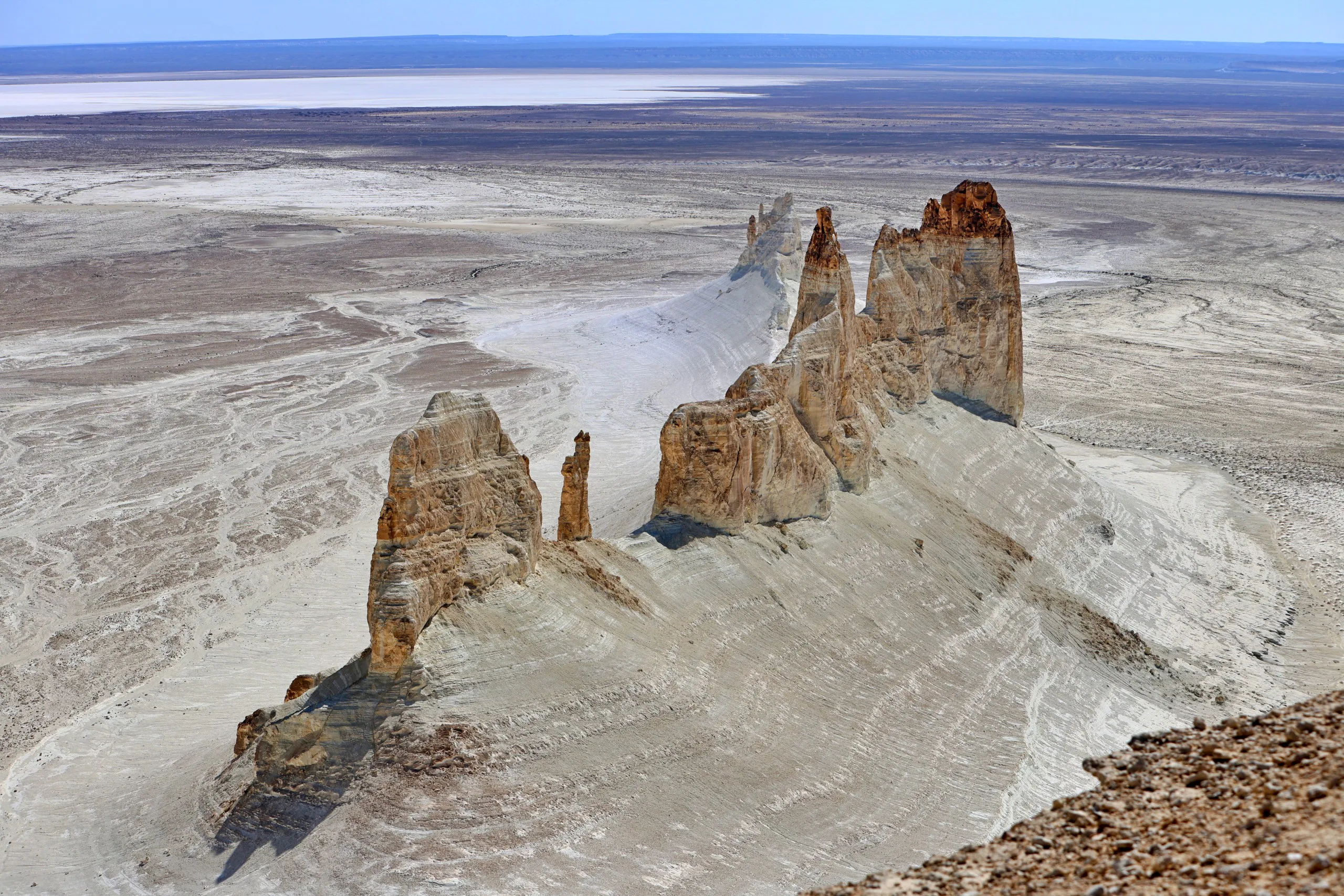 Bozzhyra-Trakt des Ustyurt-Plateaus - Entdecke Kasachstan